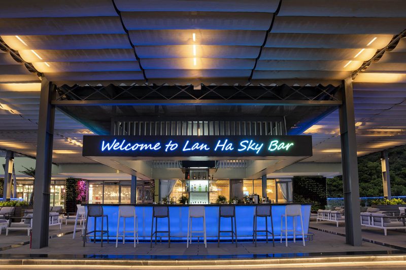 Nhà hàng, Bar Cafe Flamingo Cát Bà - Flamingo Resorts